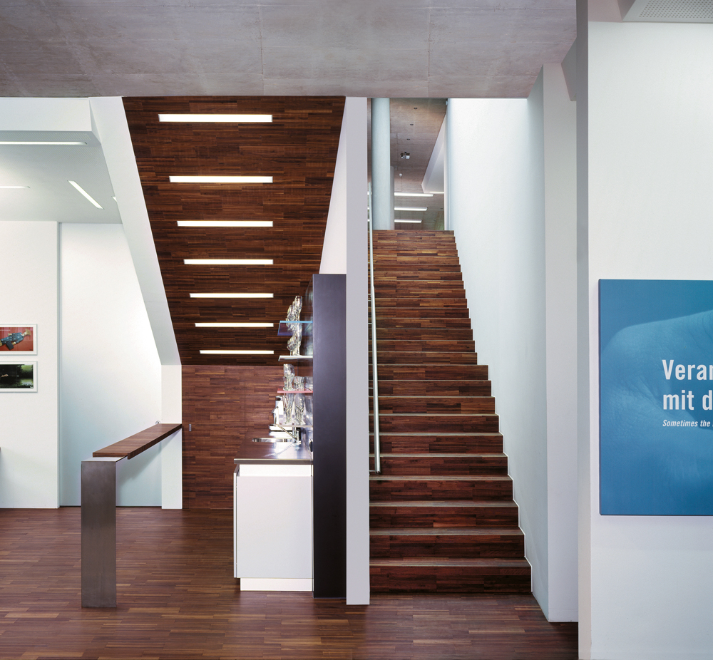 OFFICE FURNITURE BENE - Weitzer Parkett Architect's Corner